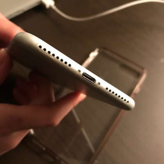 Iphone 7plus 128gb unlock. in Montréal - Phones / Cell phones | 21430